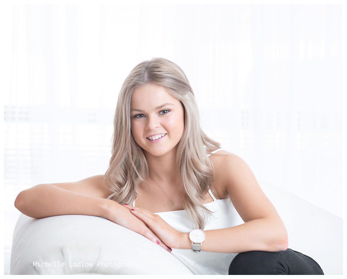 Headshots | dancer Amy Bloink - Headshots Express Gold Coast